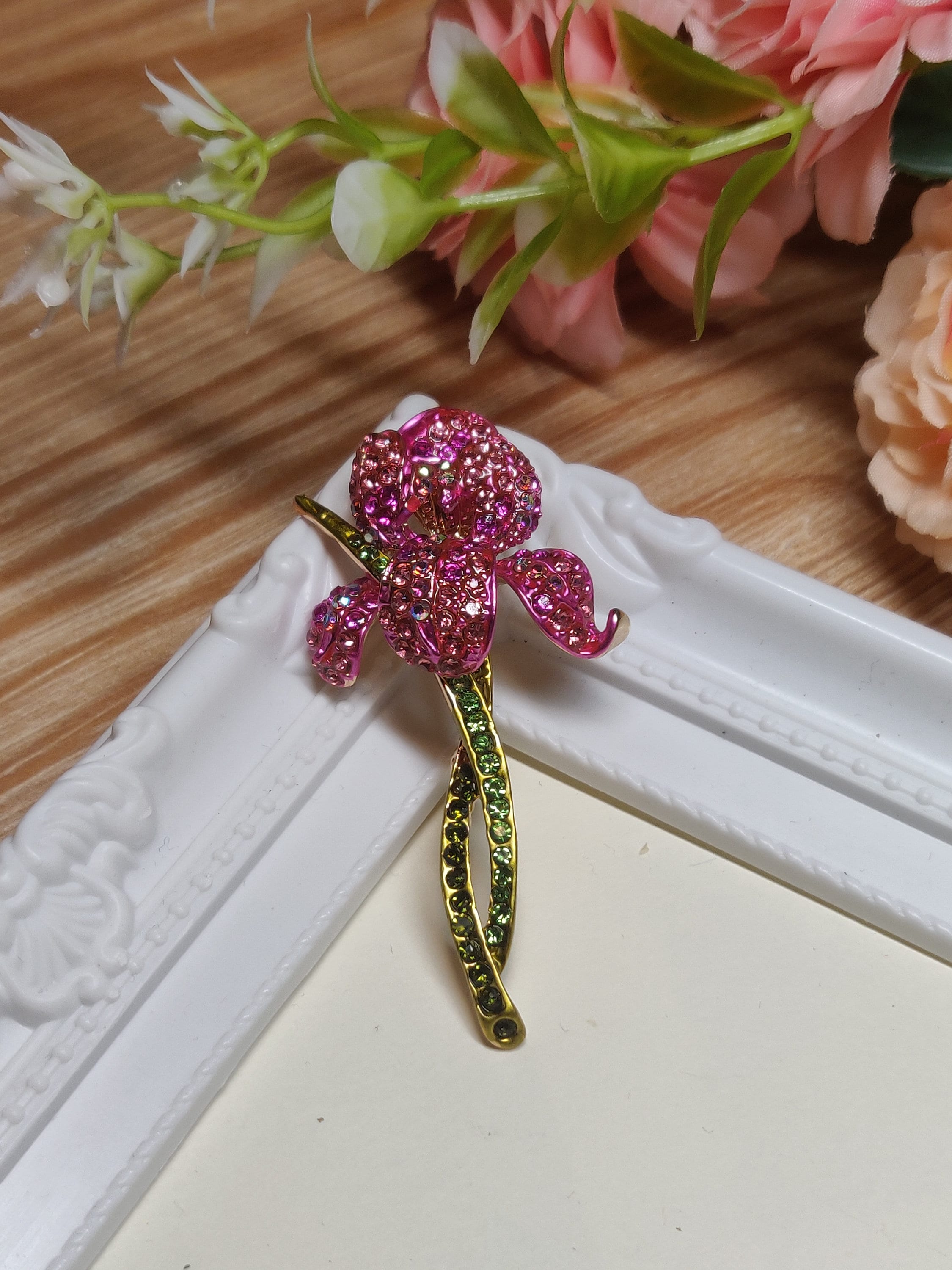 Iris Brooch Lapel Pin Flower Brooch Scharf Pin Gift for Mom - Etsy