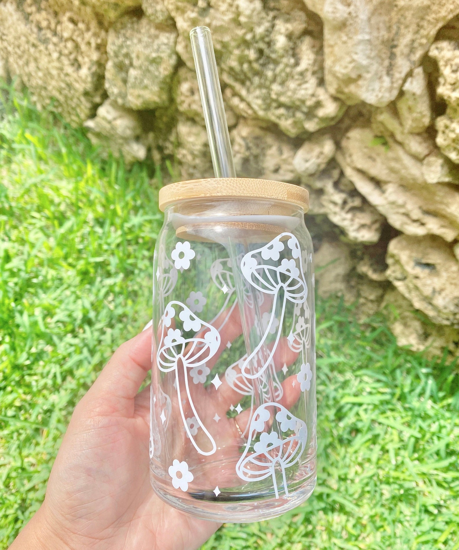 Red Retro Mushroom Daisy Beer Can Glass Groovy Iced Coffee - Etsy