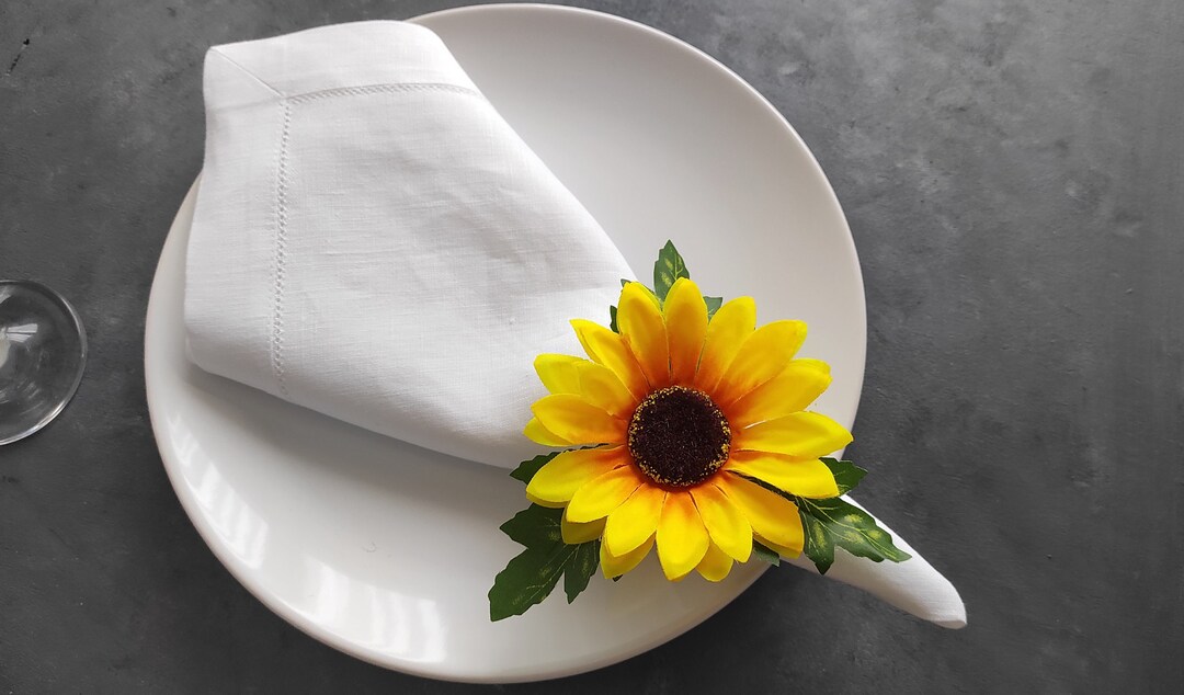 Sunflower Napkin Ring, Yellow Flower Napkin Ring, Floral Design Napkin ...