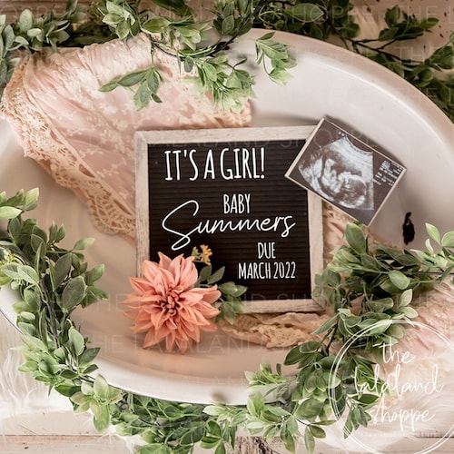 Digital Pregnancy Announcement It's a Girl Pink Floral - Etsy