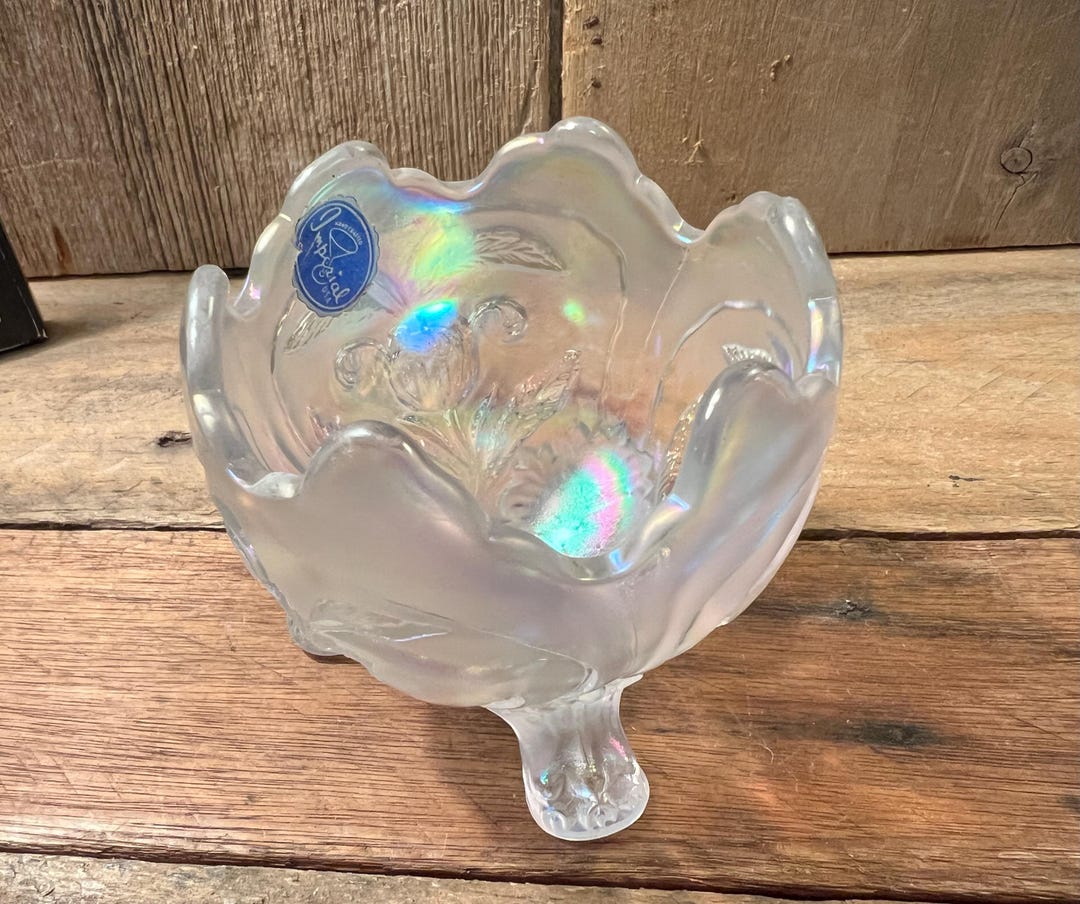 Imperial Glass Cambridge Everglades White Iridescent Carnival 3-footed ...