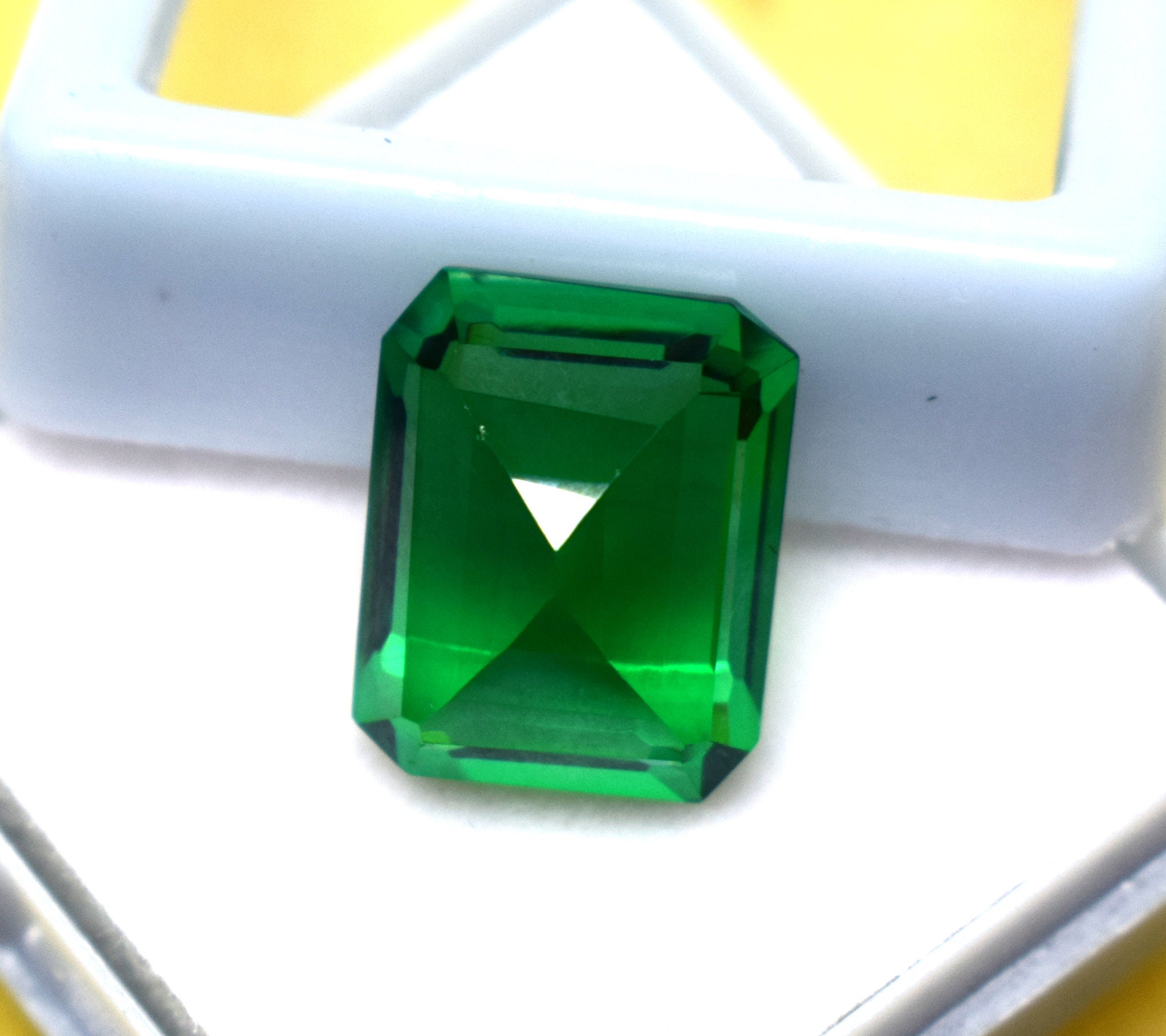 Emerald Cut Faceted Tsavorite Garnet Natural 10.00 Cts Green - Etsy UK