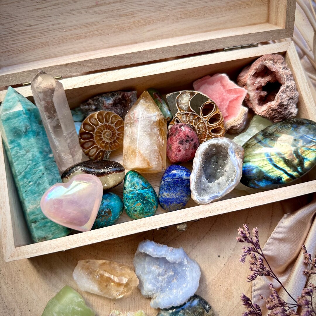 Curated Crystal Box Set Healing Crystals, Gemstones & Minerals Choose ...