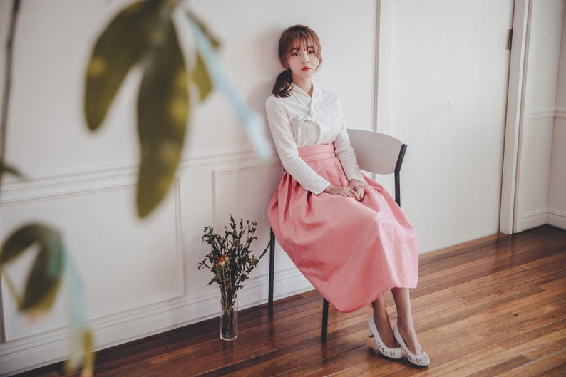 White & Pink Classy Modern Hanbok | Handmade Korea Daily Hanbok | White ...