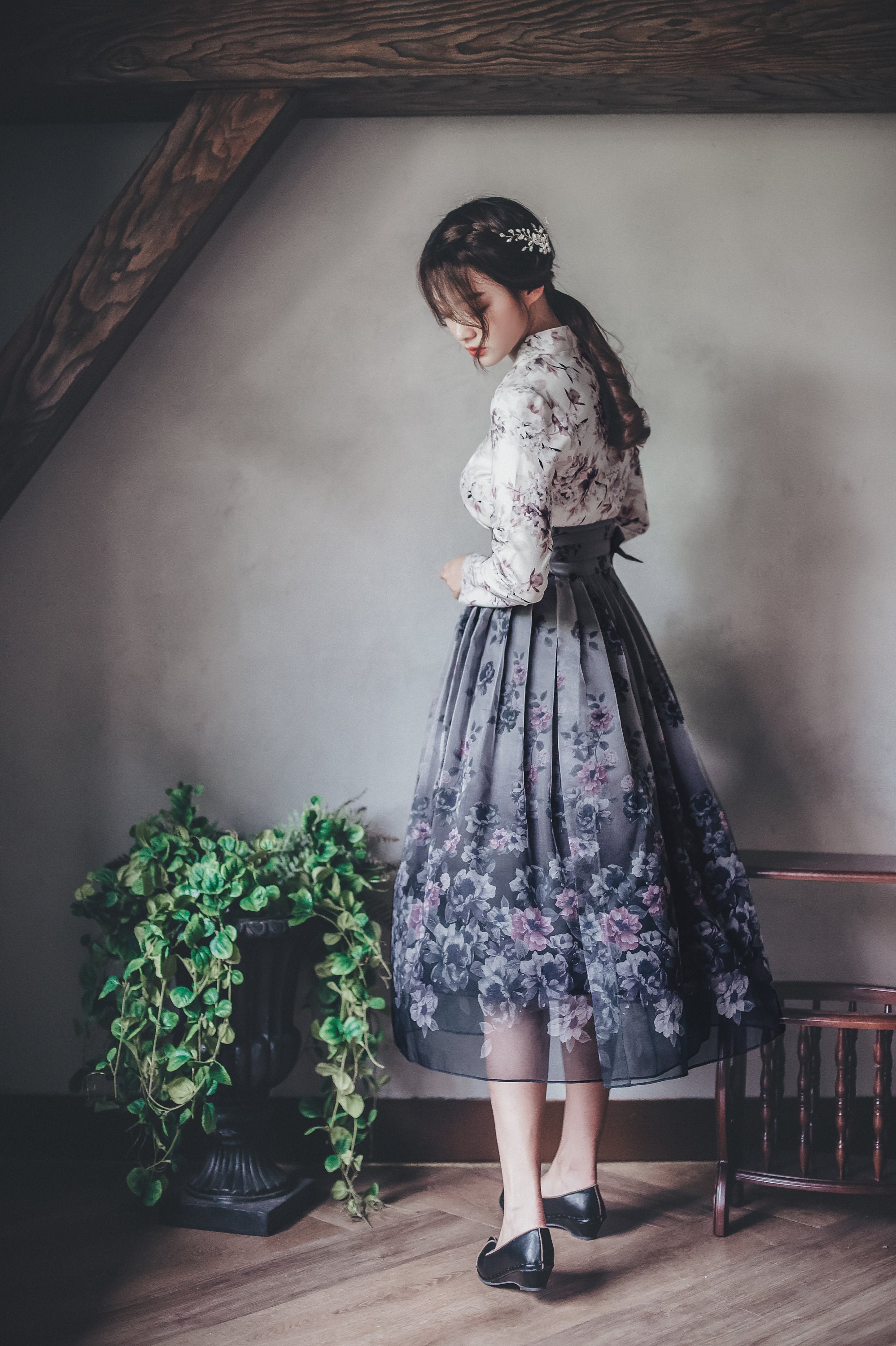 White & Gray Modern Hanbok | Handmade Hanbok | Korean Women Hanbok ...
