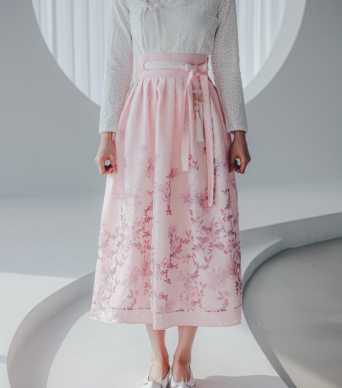 White Modern Hanbok Skirt | Korean Handmade Hanbok | Classy Skirt for ...