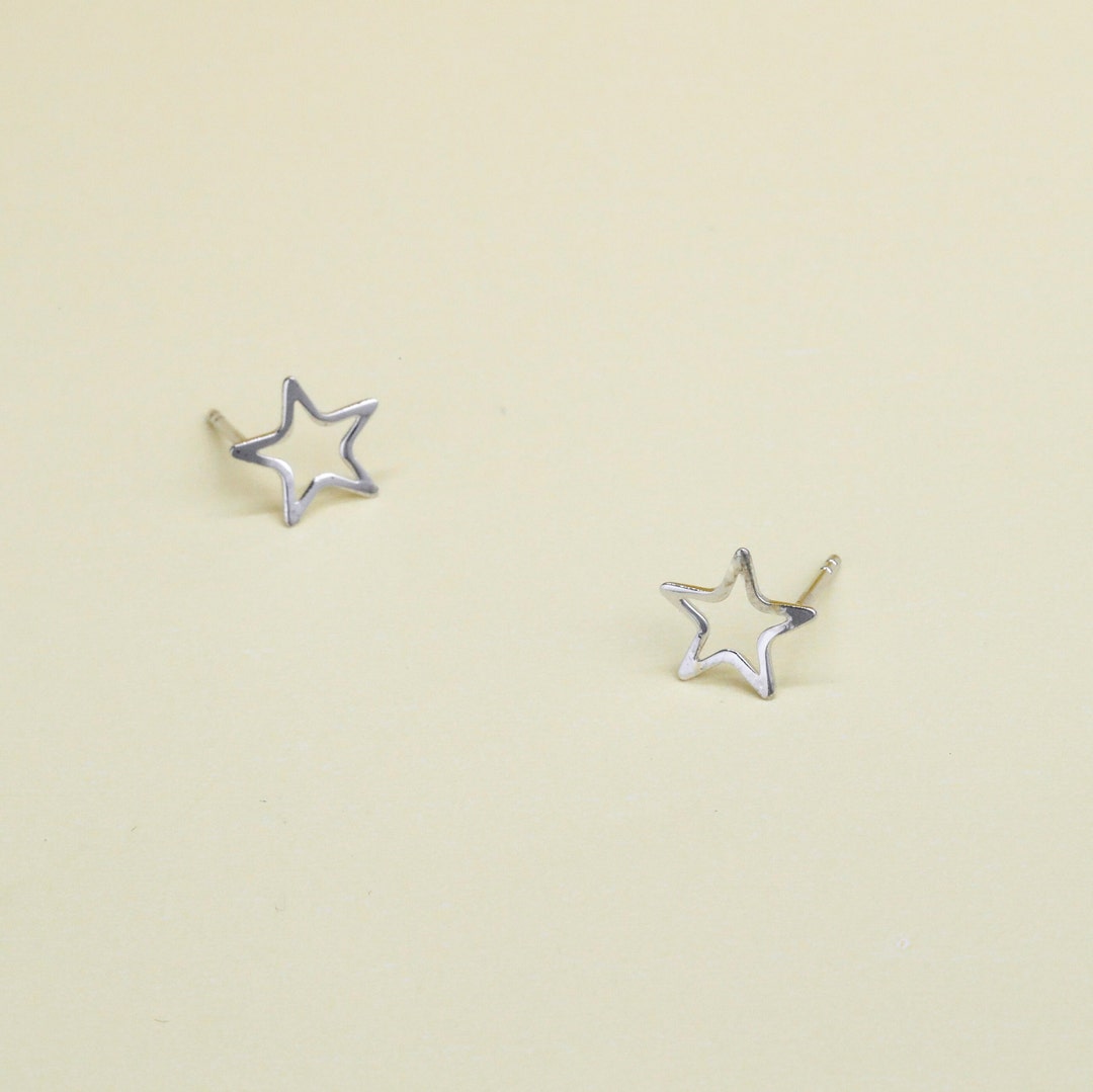 Gold Star Stud Earrings in 18k,14k,10k,9k, Platinum, Solid Gold | Gold ...