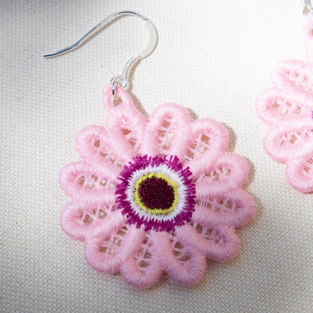 Pink Daisy FSL Earrings: Floral Embroidery Design (DIY Project) - Etsy