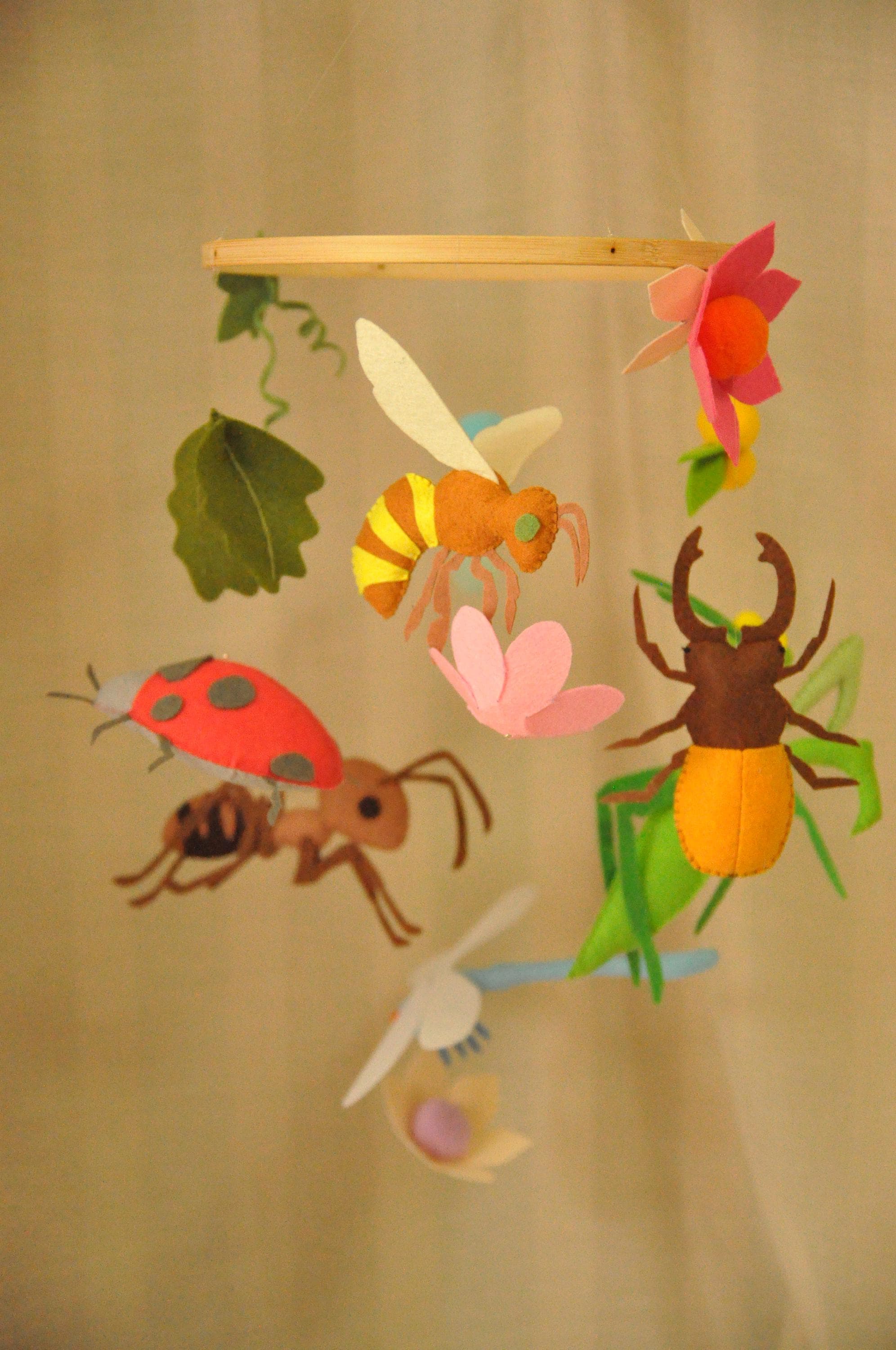 Neutral Insect Crib Mobile - Montessori Baby Nursery Decor With Felt ...