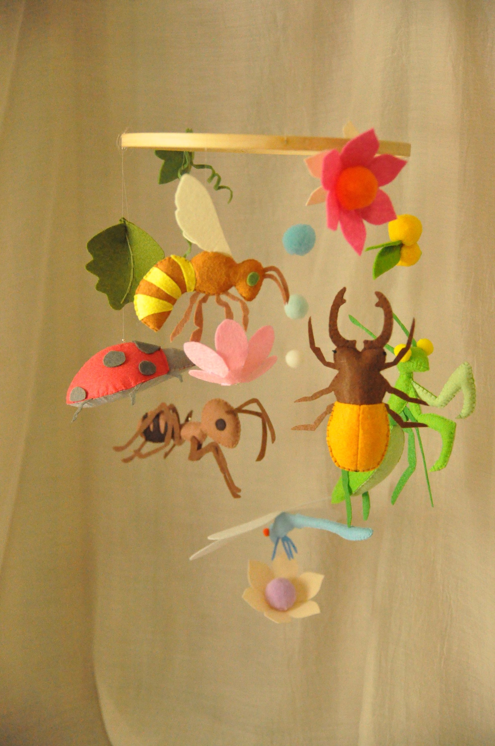 Neutral Insect Crib Mobile - Montessori Baby Nursery Decor With Felt ...