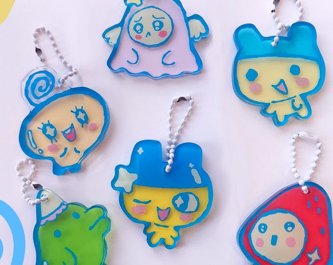 Tamagotchi Pals || Acrylic Keychains || Mametchi Weeptchi Kuchipatchi ...