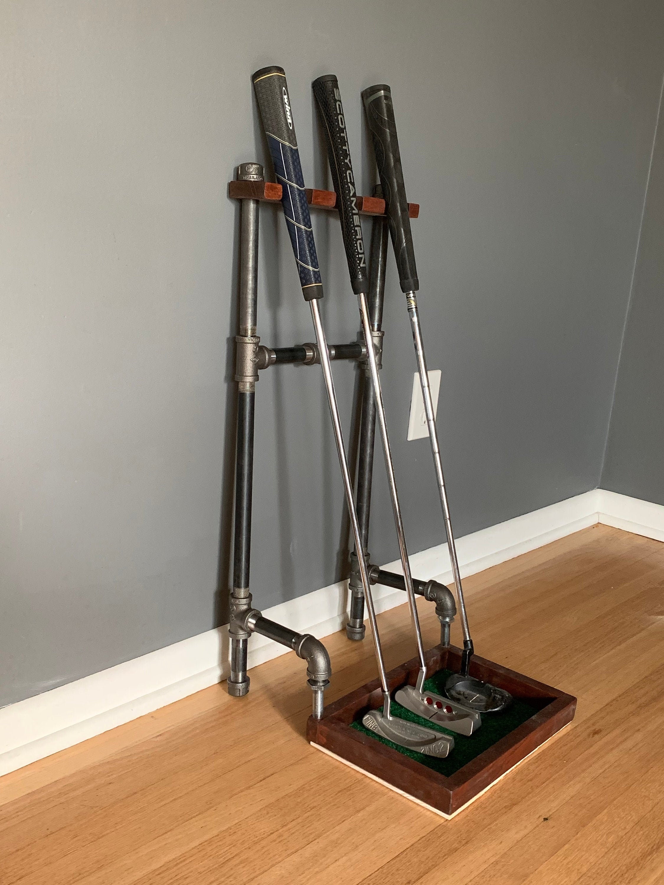 Industrial Putter Stand - Etsy