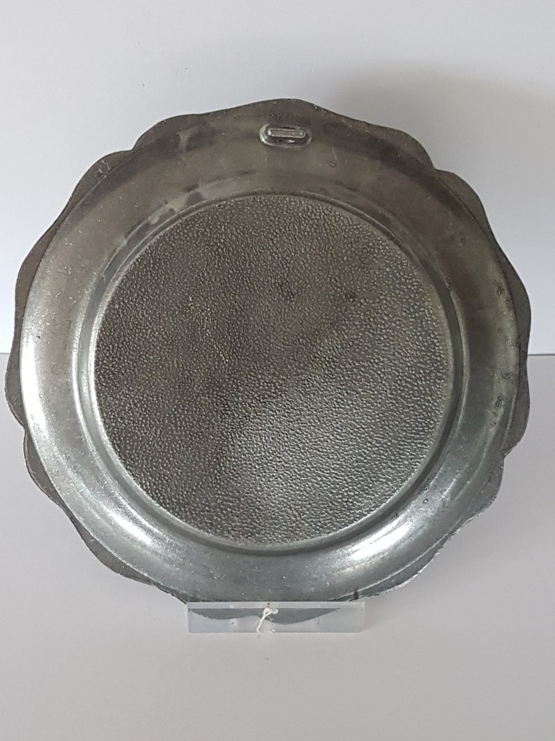 Vintage Spanish Pewter Coat of Arms Wall Hanging Plate - Etsy
