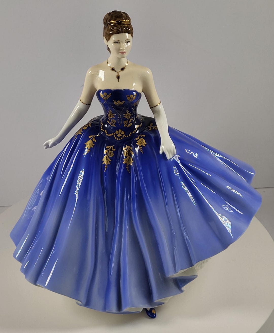 Rare Royal Doulton ''abigail'' Fine Bone China Lady of the Year 2006 ...