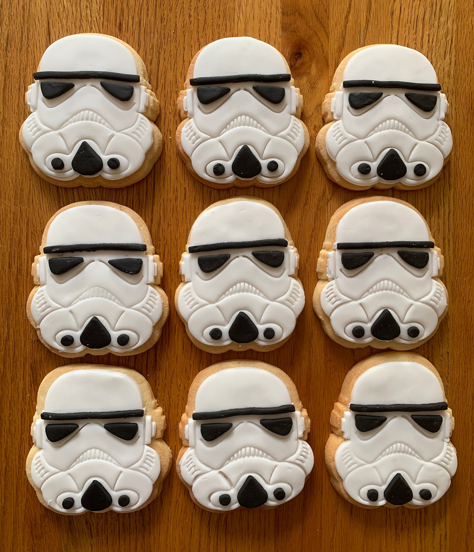 Star Wars Selection Box - Luxury Novelty Iced Biscuits/cookies - Etsy