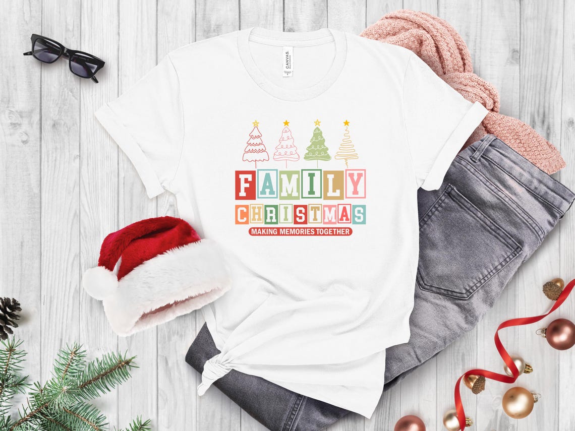 Family Christmas SVG: Making Memories Together (digital Download) - Etsy