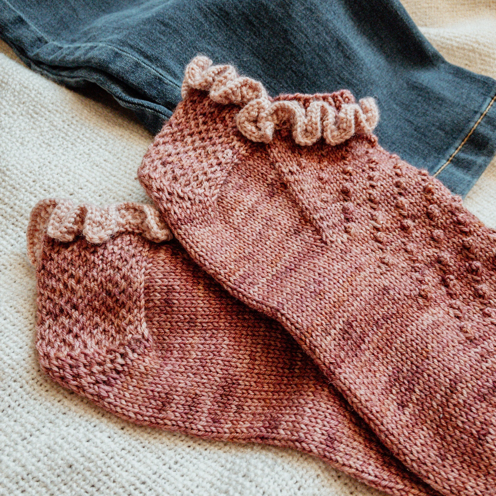 Bobble Shorties Socks Knitting Pattern, Summer Ankle Knit Sock Pattern ...