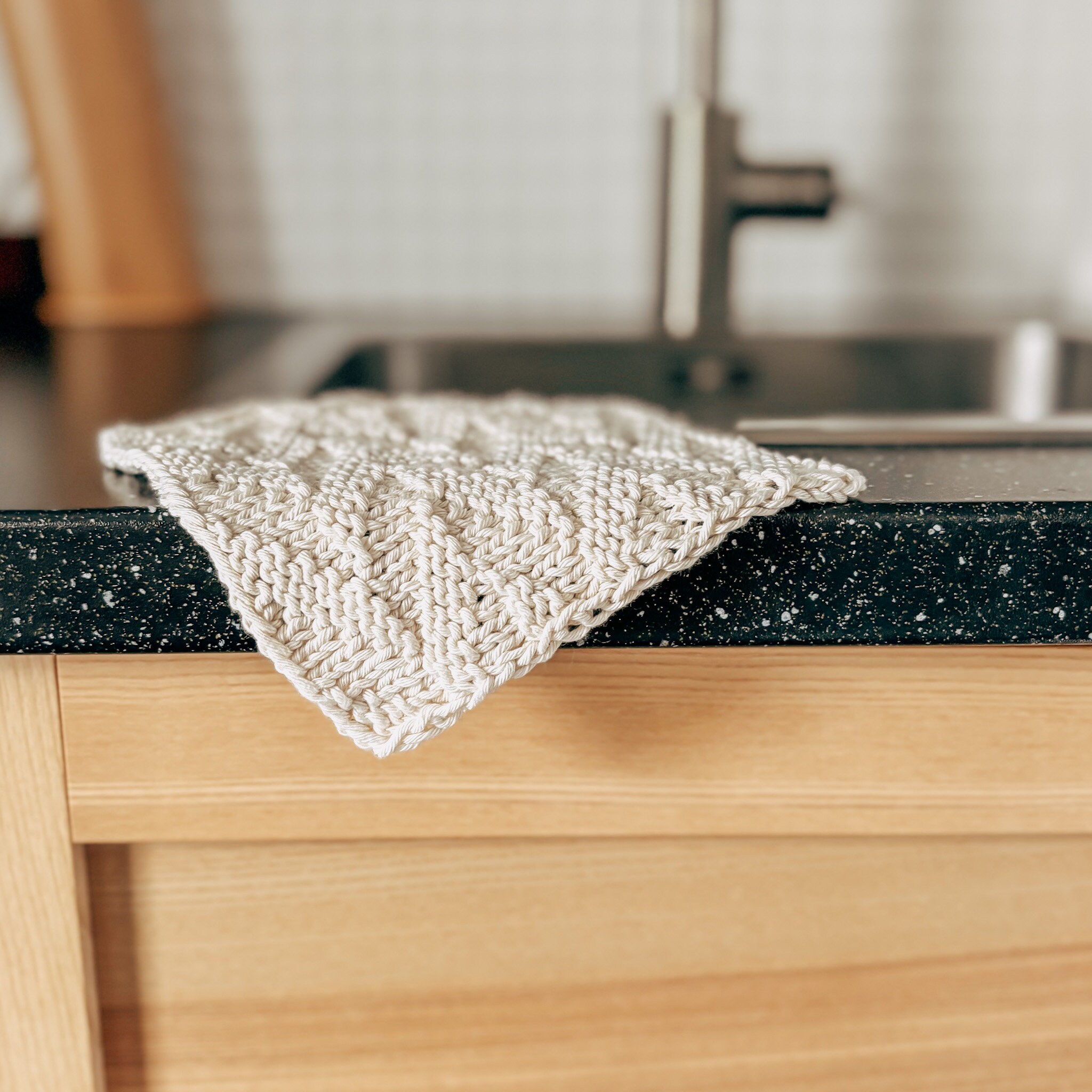 Easy Floral Dishcloth Knitting Pattern for Beginners, Farmhouse Knit ...