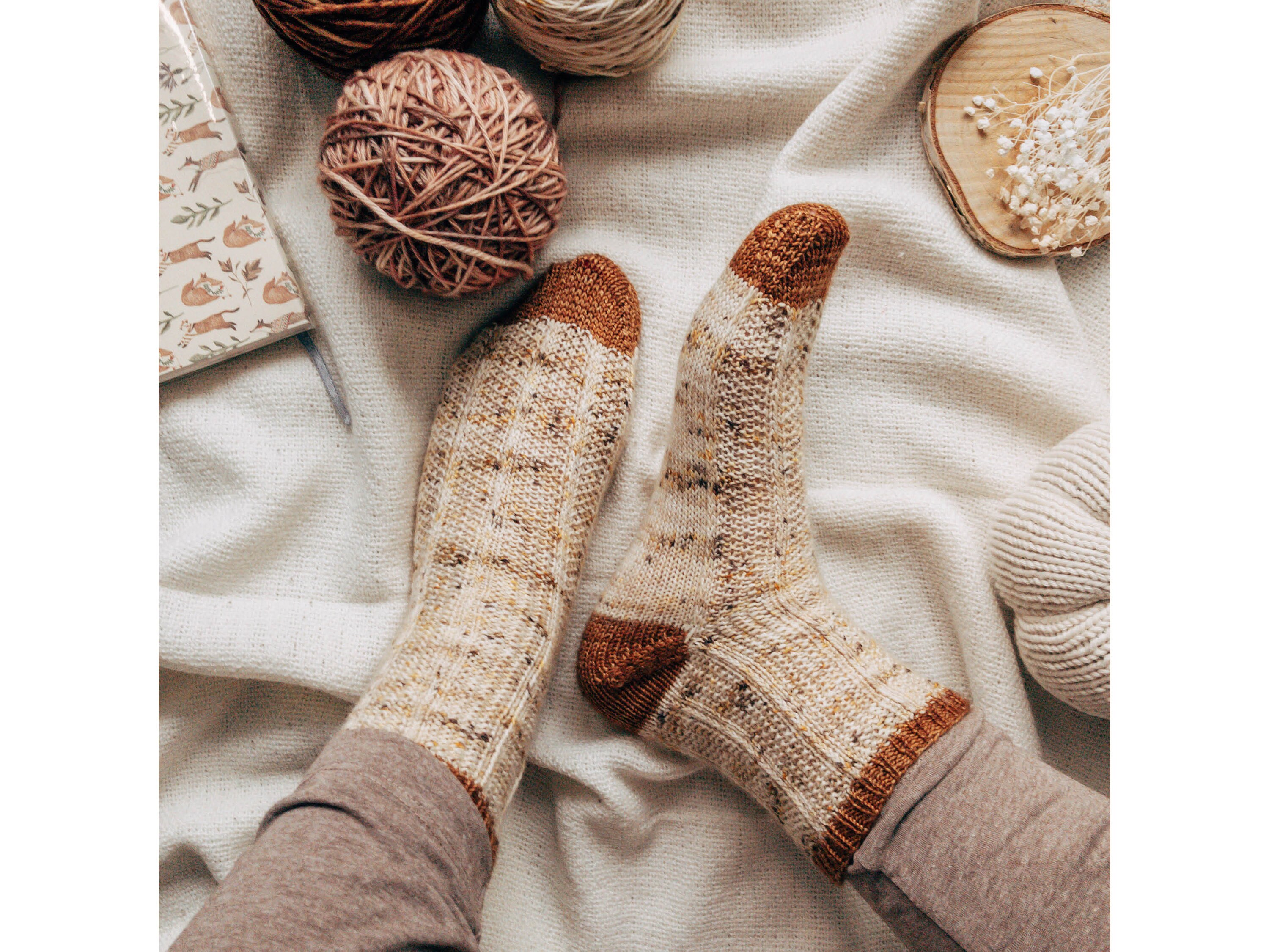 Beginner Socks Knitting Pattern, Simple Colorful Knit Socks, Easy Basic ...