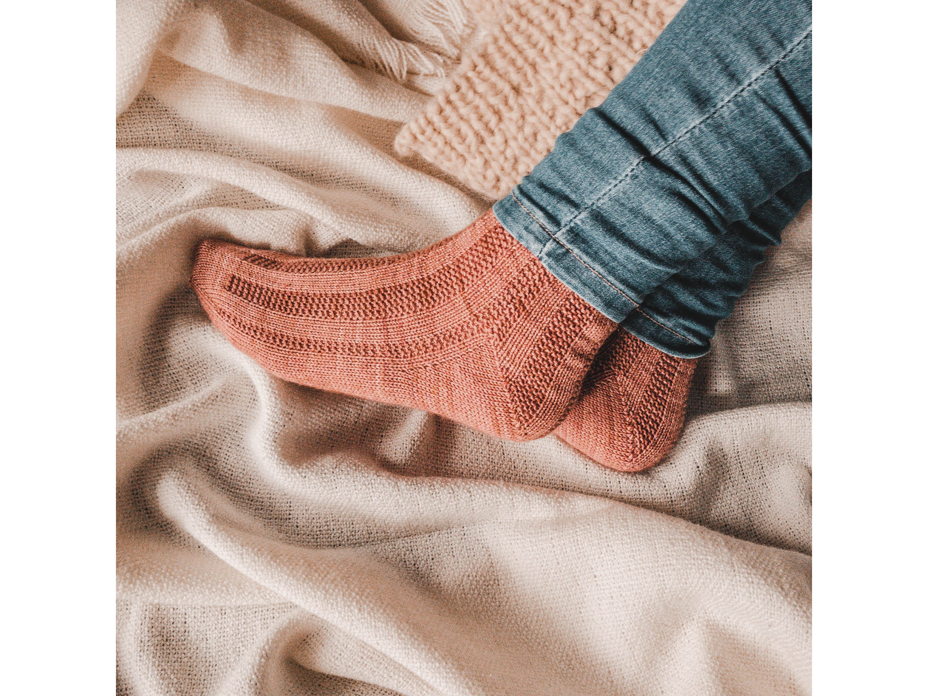 Classic Ribbed Socks Knitting Pattern, Cozy Women Knit Wool Socks ...