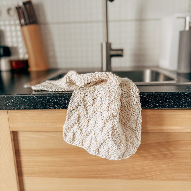 Easy Farmhouse Kitchen Towel Knitting Pattern, Knitting Pattern for ...