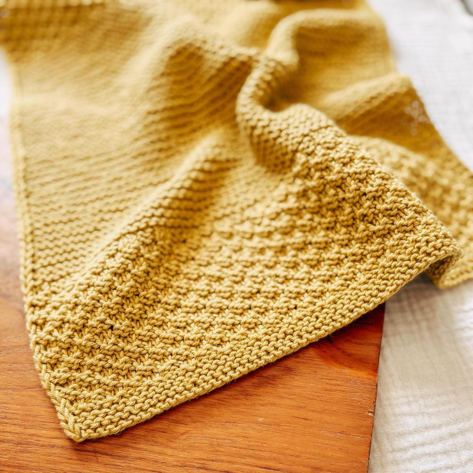 Kitchen Towel Knitting Pattern, Simple Knit Dishcloth Pattern Set ...
