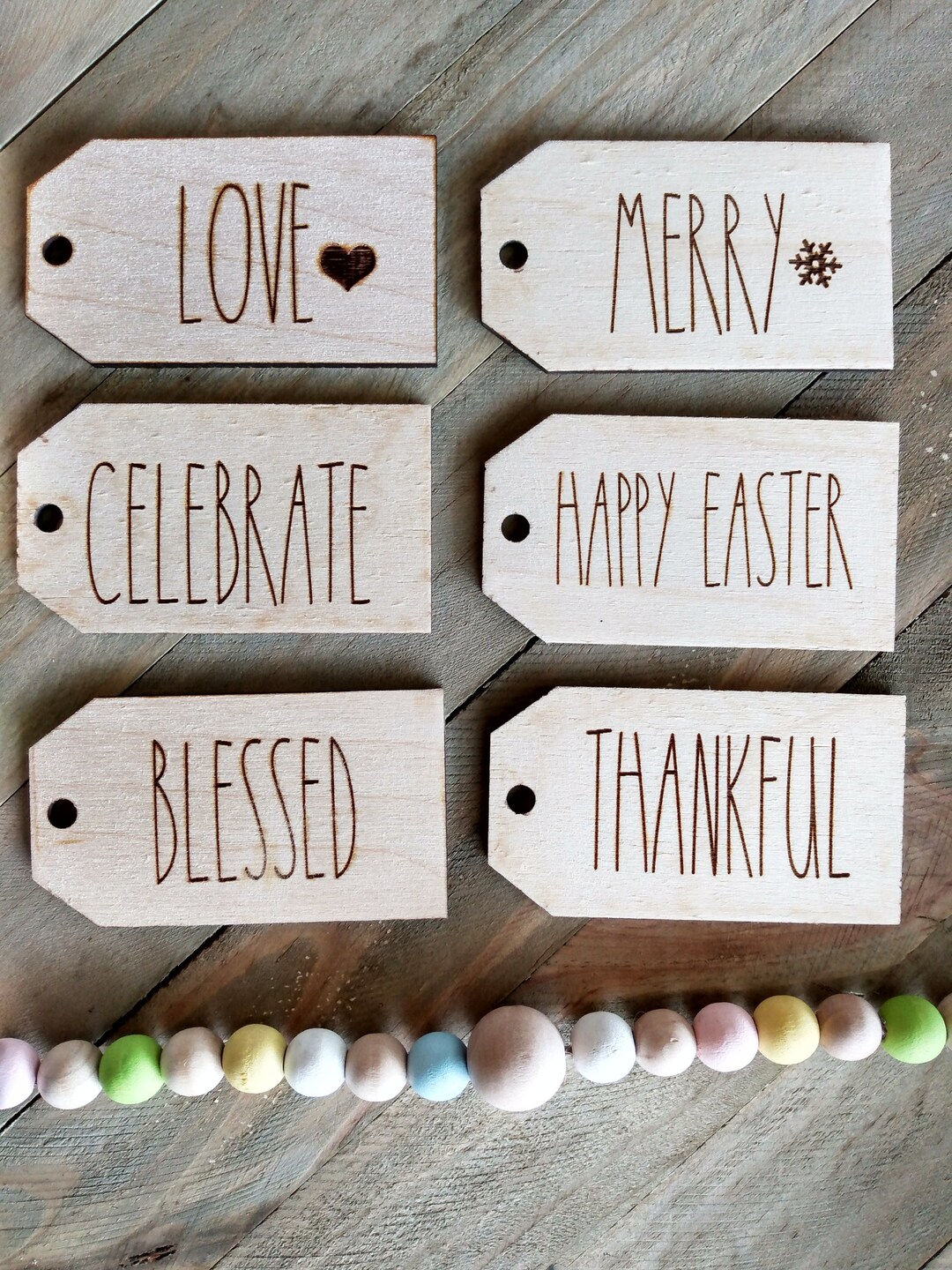 Set of 6 Holiday Themed Farmhouse Tags SVG, Wood Gift Tag SVG ...