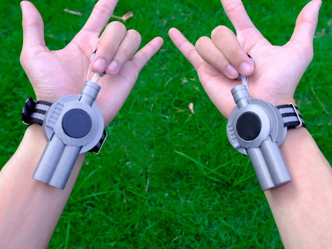 Functional Spiderman Venom Web Shooters That Shoot. Web - Etsy