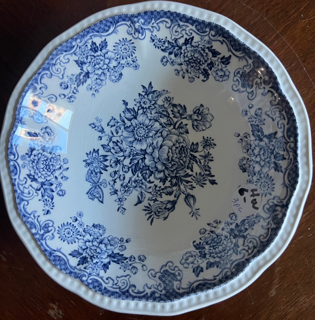 Vintage Kensington Stafford Balmoral Blue and White 6.5" Coupe Bowl ...