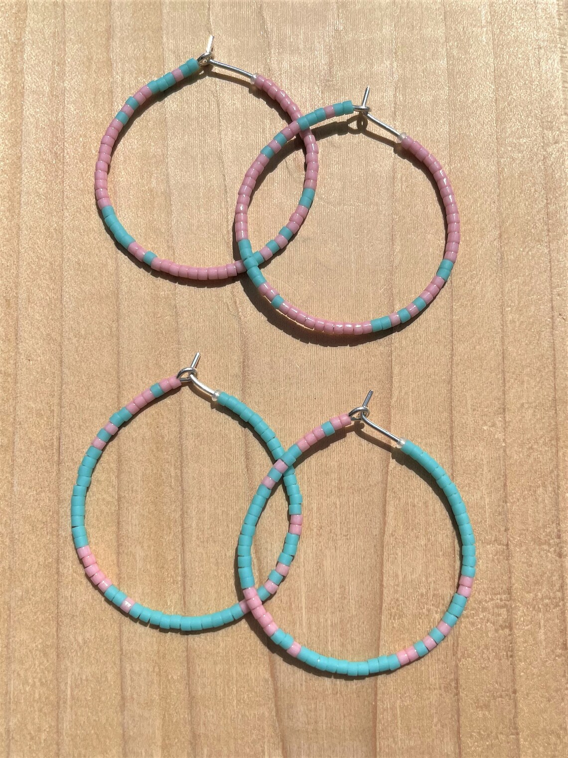 Gender Reveal Seed Bead Bracelet and Hoop Earrings Set - Etsy