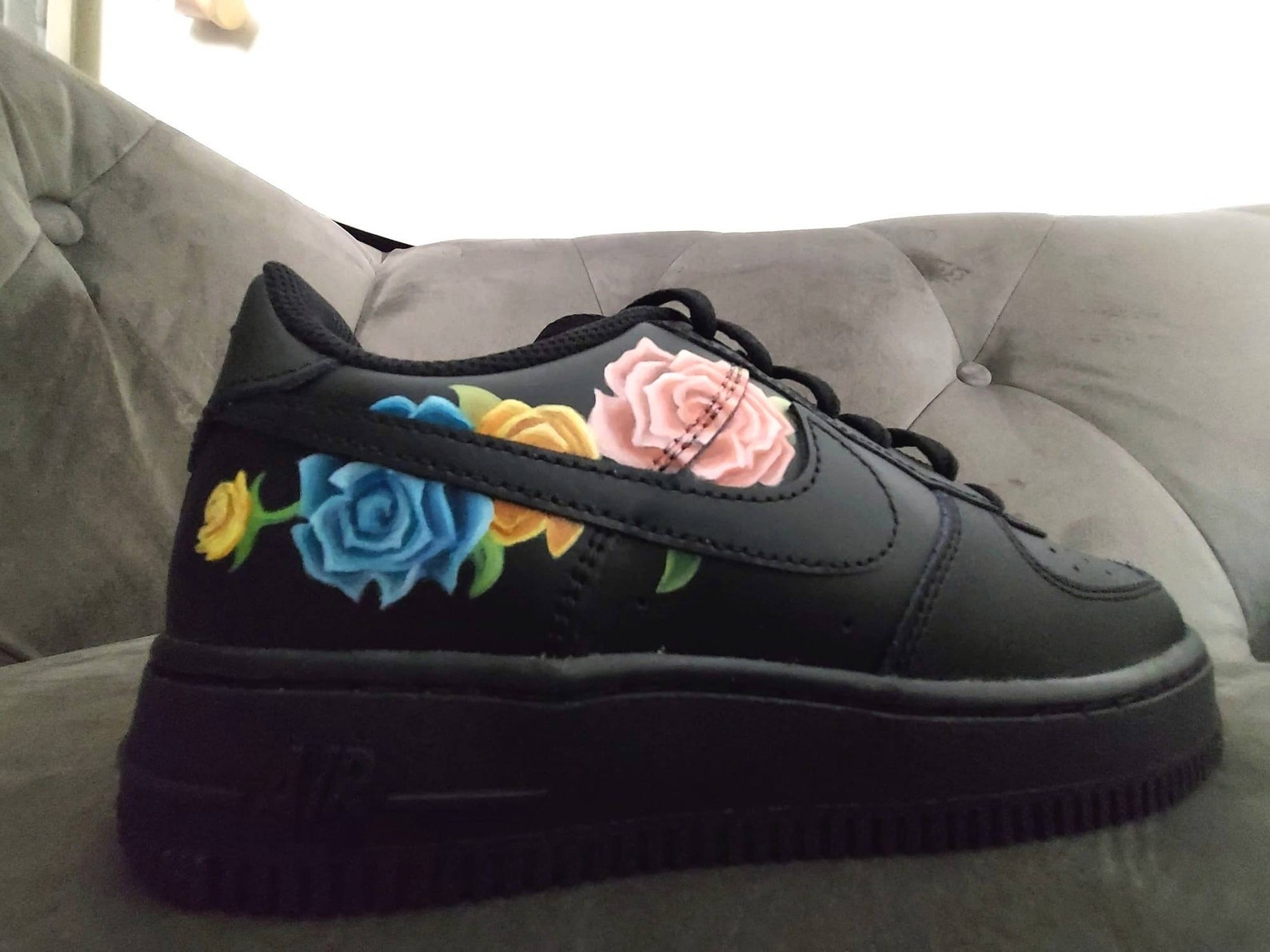 Black Nike Air Force Hand Painted Roses Personalised Size 5 - Etsy