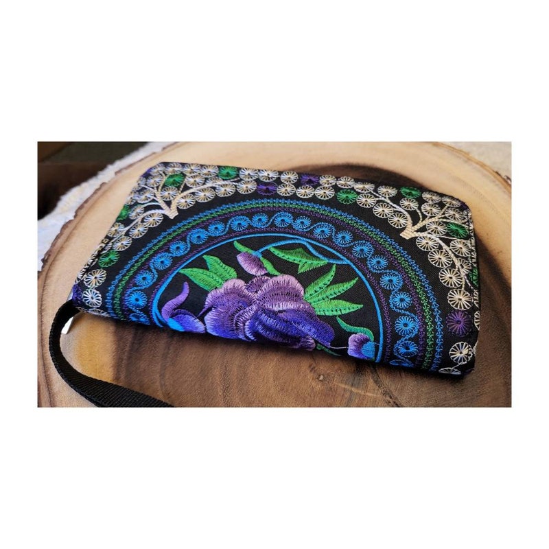 Embroidered Purse - Etsy