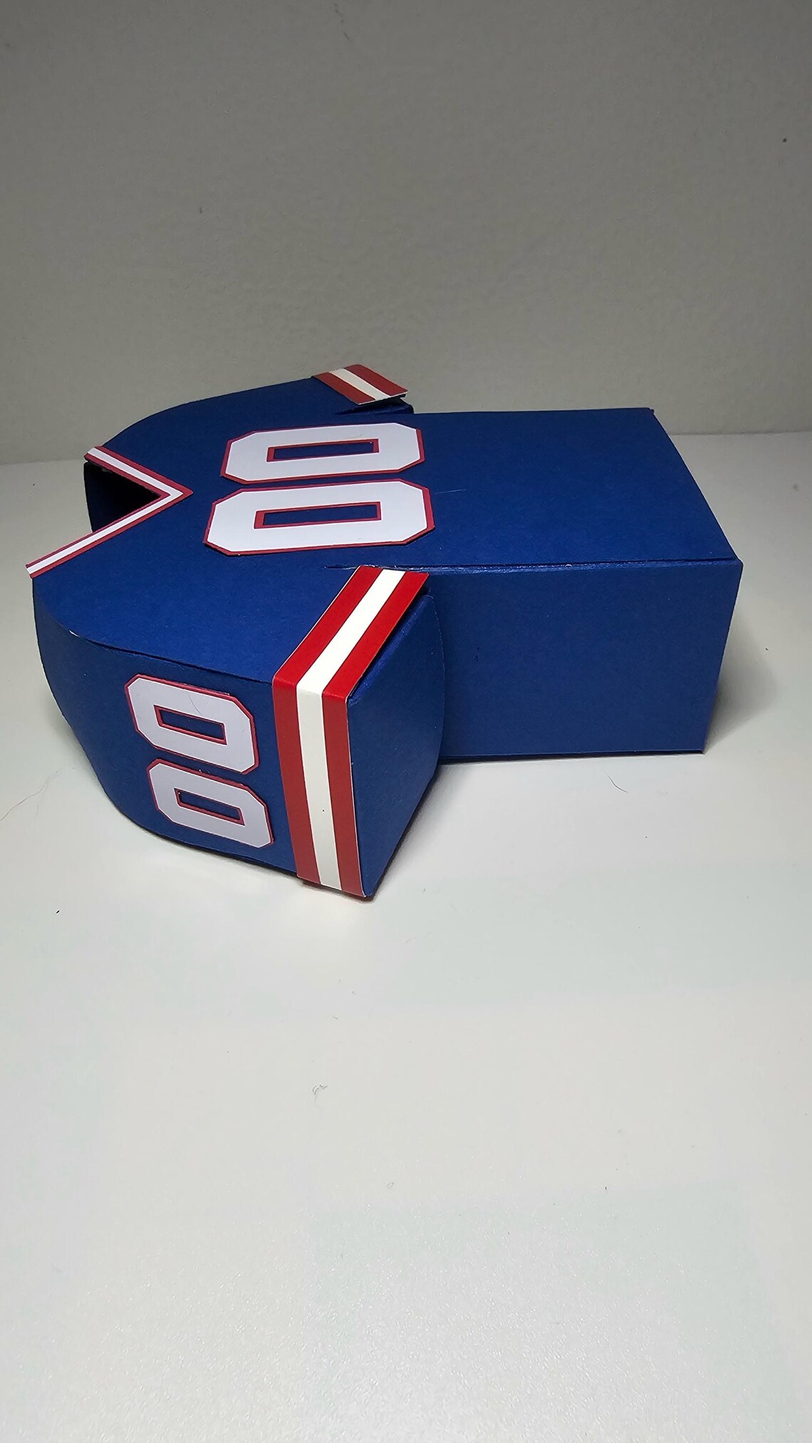 Football Jersey Gift Box SVG: DIY Sports Party Favor (digital Download ...
