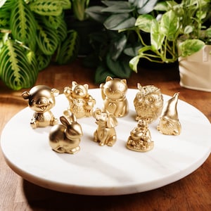 Gold Concrete Good Luck Charm Set for Luck and Wealth | Lucky Cat ...