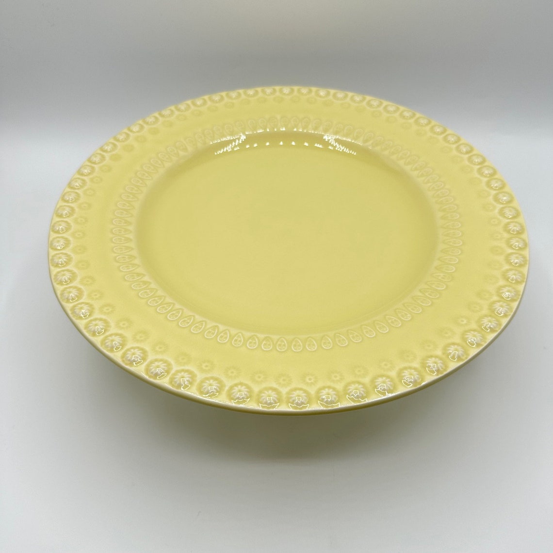 Bordallo Pinheiro - Fantasia (fantasy) 11 Inch Yellow Cake Stand / Cake ...