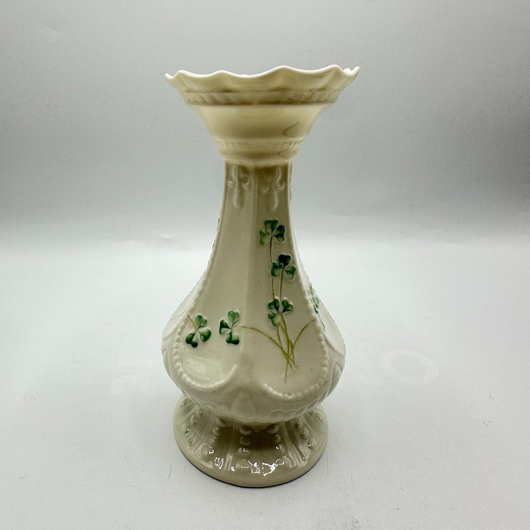 Belleek Porcelain - Shamrock China Island Vase (made in Ireland) - Etsy