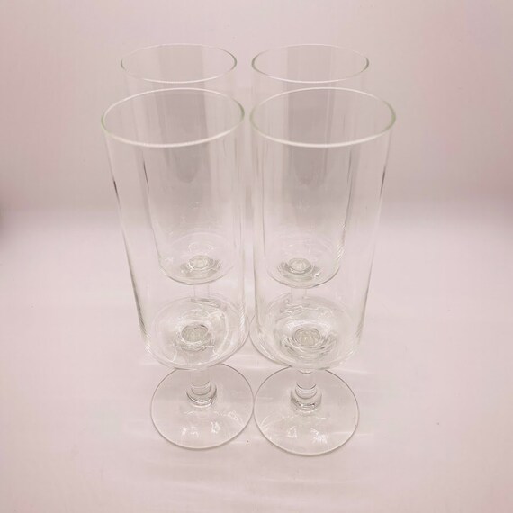 Cylinder shaped champagne flutes store