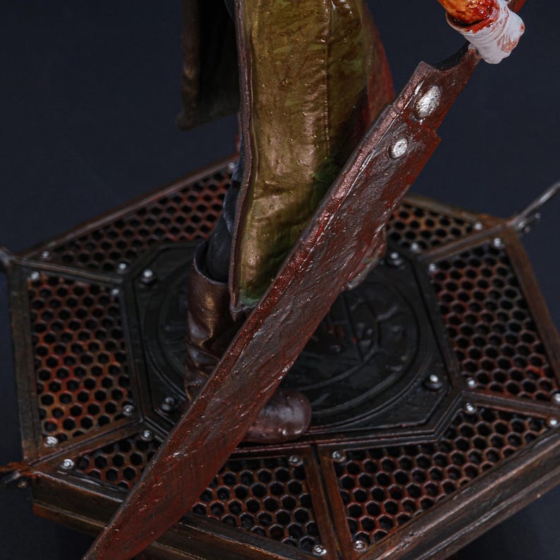 Pyramid Head Statue: Silent Hill Horror Collectible (hand-painted) - Etsy