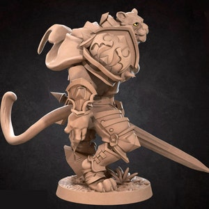 Tabaxi Paladin Mini - 3D Print - 7k Resin - D&D, Dnd, TTG, RPG ...