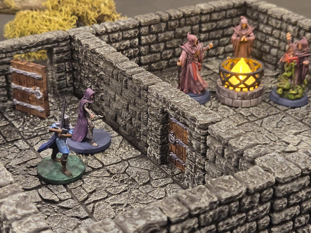 Dungeon Tiles Sm Starter Set - Magnet or Clip Together - 20 Piece ...