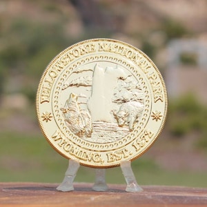 Yellowstone National Park Coin (with Buffalo), Gold, Collector, Unique ...
