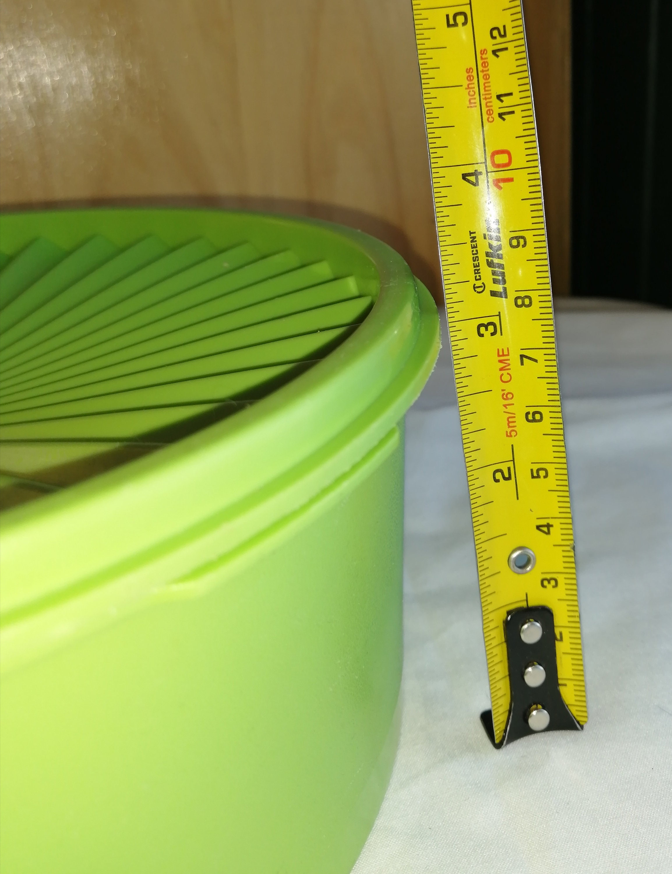 Tupperware Round Container With Its Lid - Etsy Canada