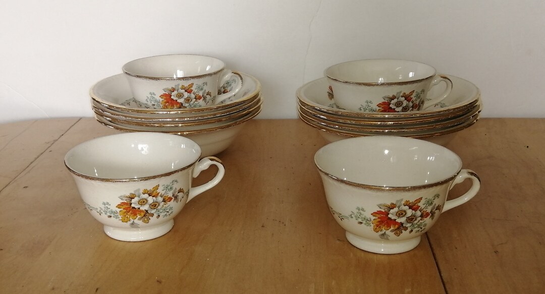 Swinnertons Staffordshire England Majestic Vellum 837607 8 Bols et 4 ...