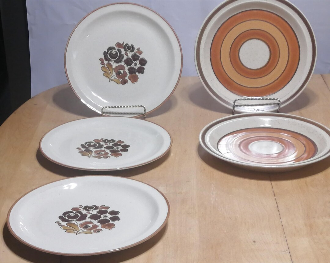 1970s Stoneware Main Plates - 2 Models - Japan - Etsy