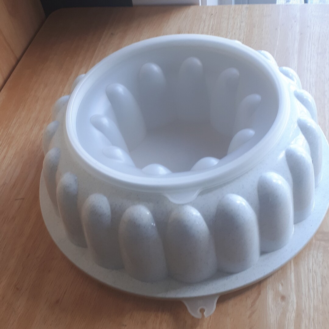 Tupperware Aspic or Jell-o Molds - Etsy