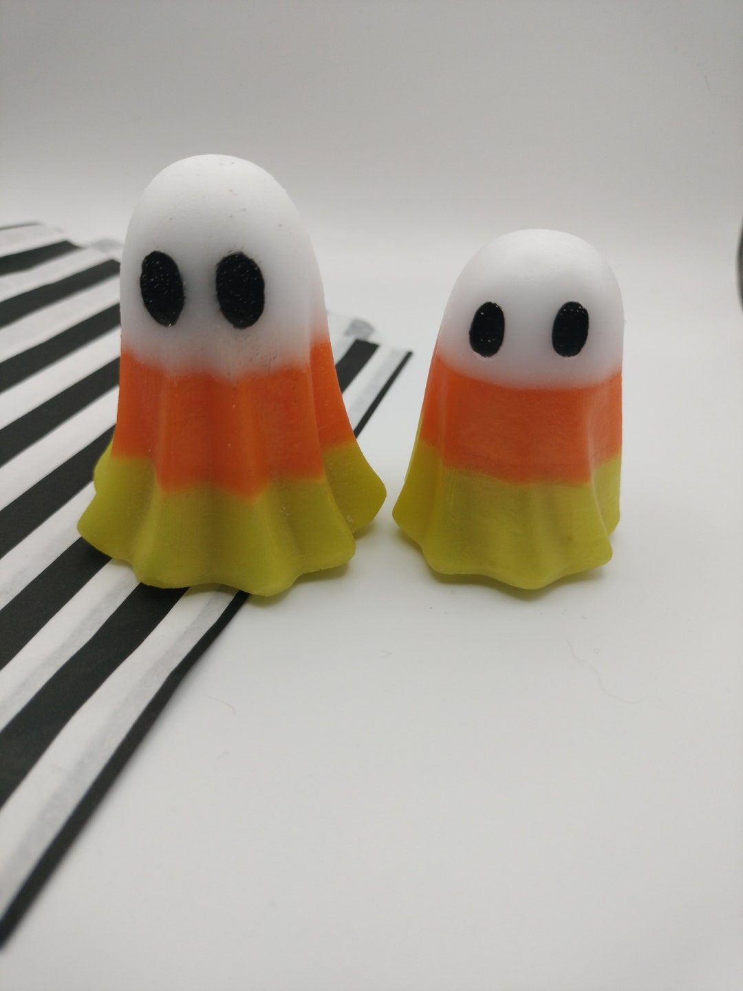 Resin Ghosts Candy Corn 3d Ghost, Ghost Ornament, Spooky Gift, Goth ...
