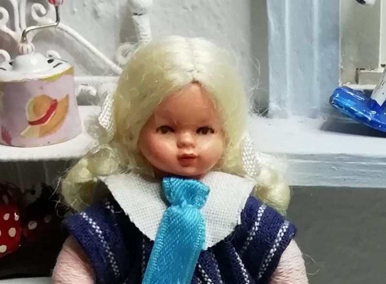 Poppenhuis Pop Caco Vintage Bending Doll Little Girl With - Etsy