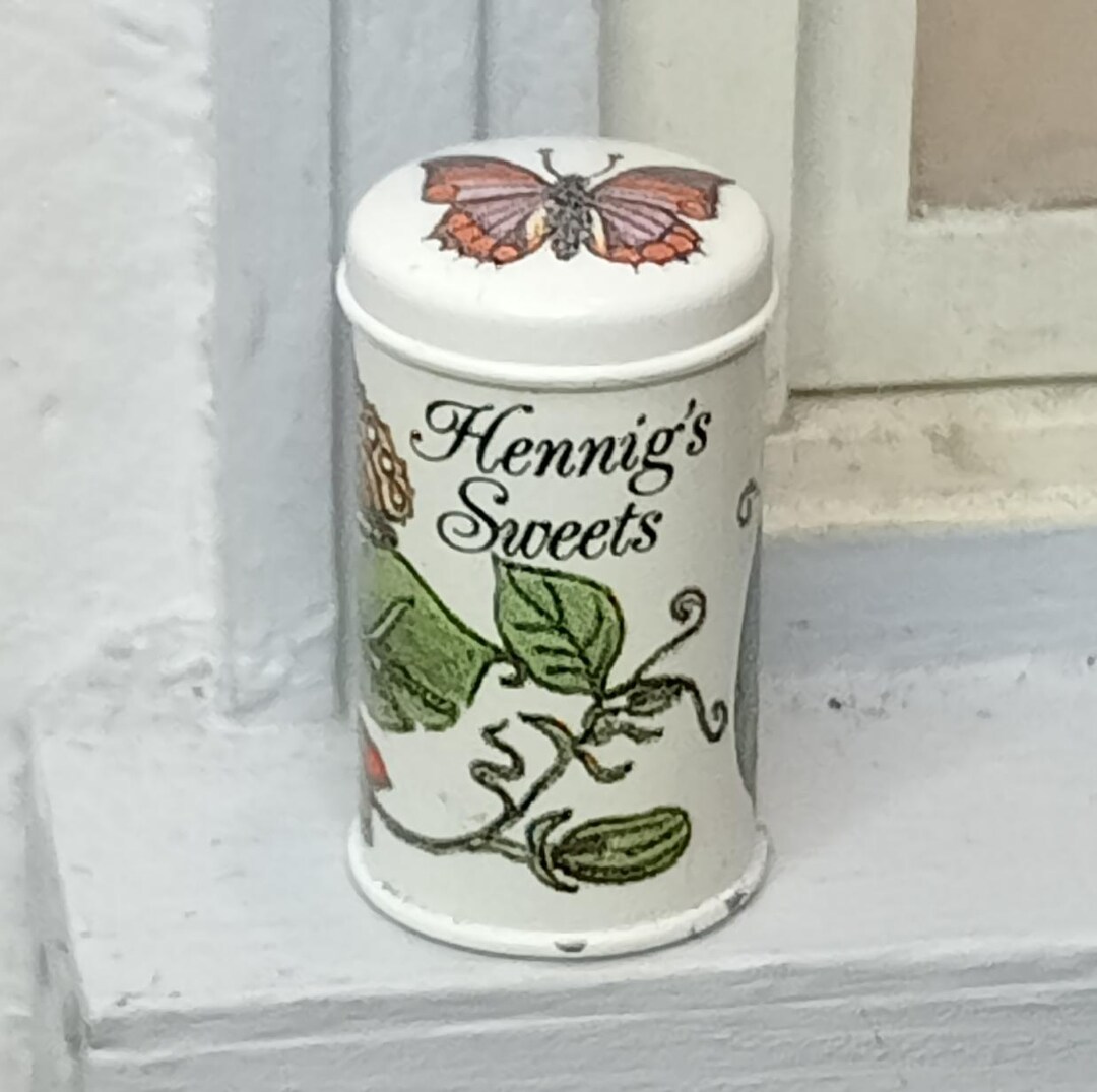 Bodo Hennig Vintage Sweets Tin Cast Iron, German Dollhouse Miniature 1: ...