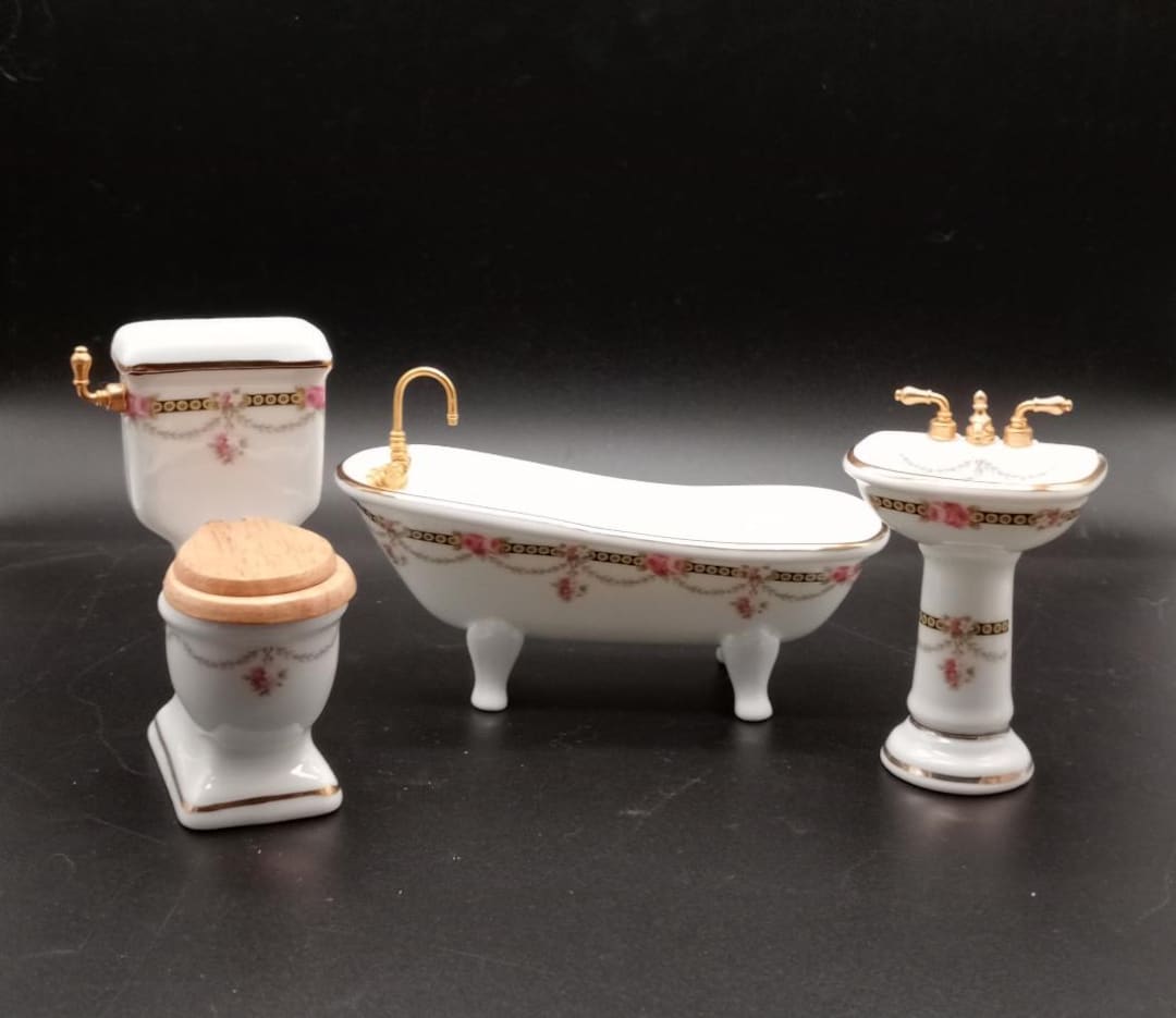 Reutter Porcelain Bathroom Set, Victorian Rose Bath Tub, Toilet ...
