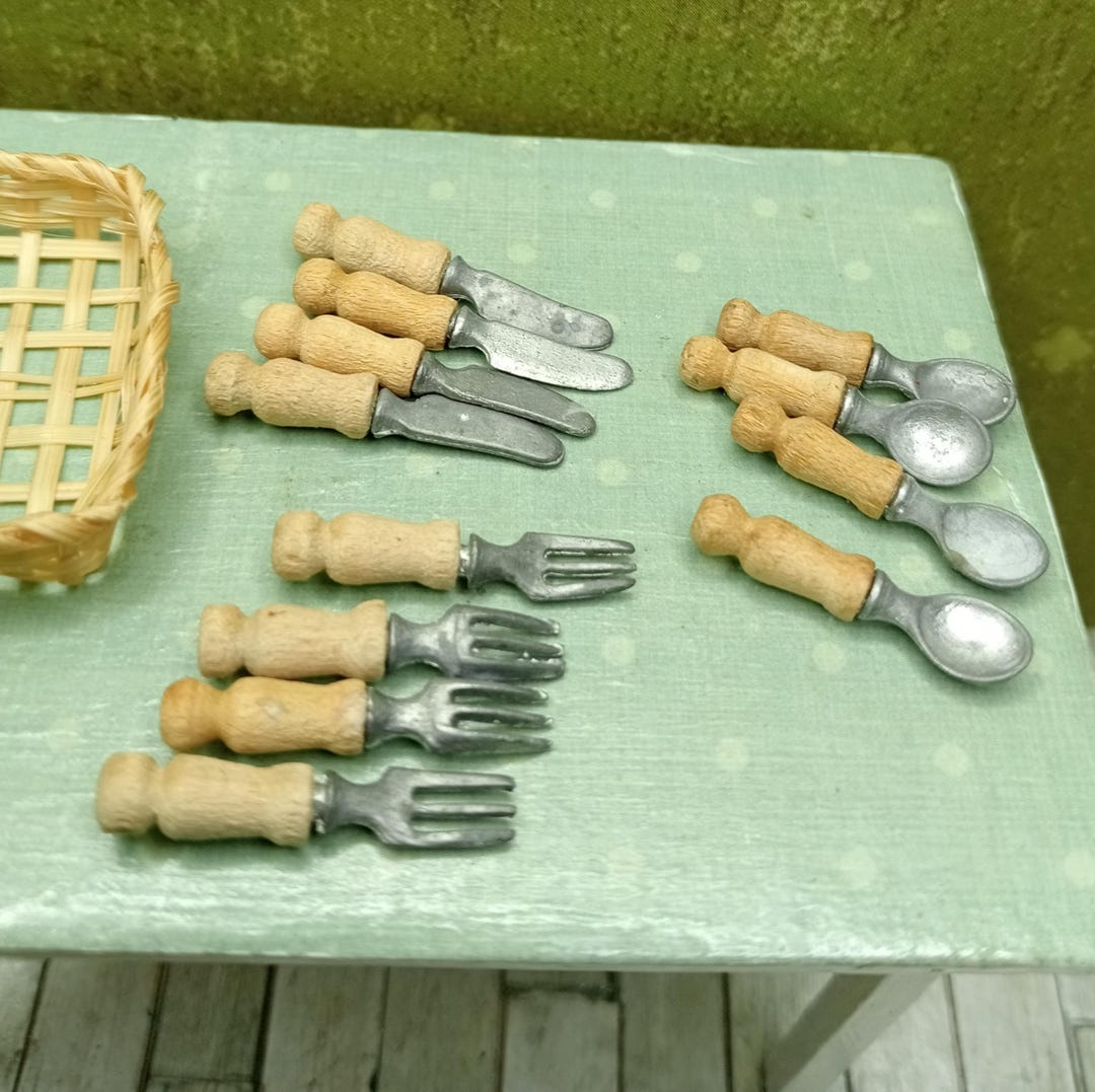 Marianne Modelle Dora Kuhn, Cuttlery Set, Cast Iron and Wood, 4 Spoons ...